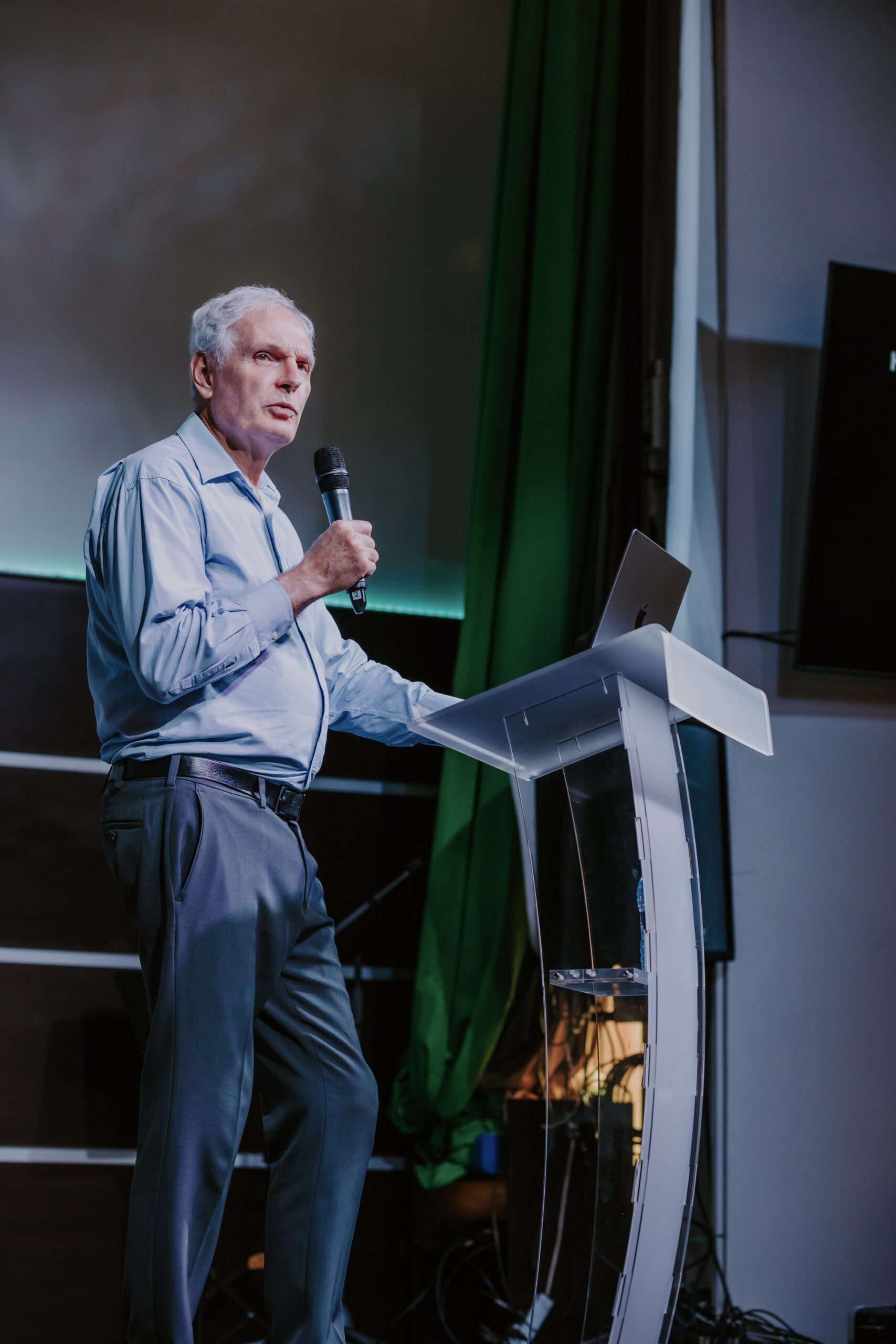 Alberto Timm - Revista Adventista de España